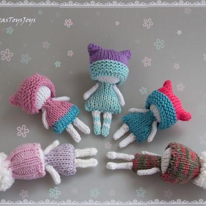 Mini Winter Dolls - Pdf Knitting Pattern. on Luulla